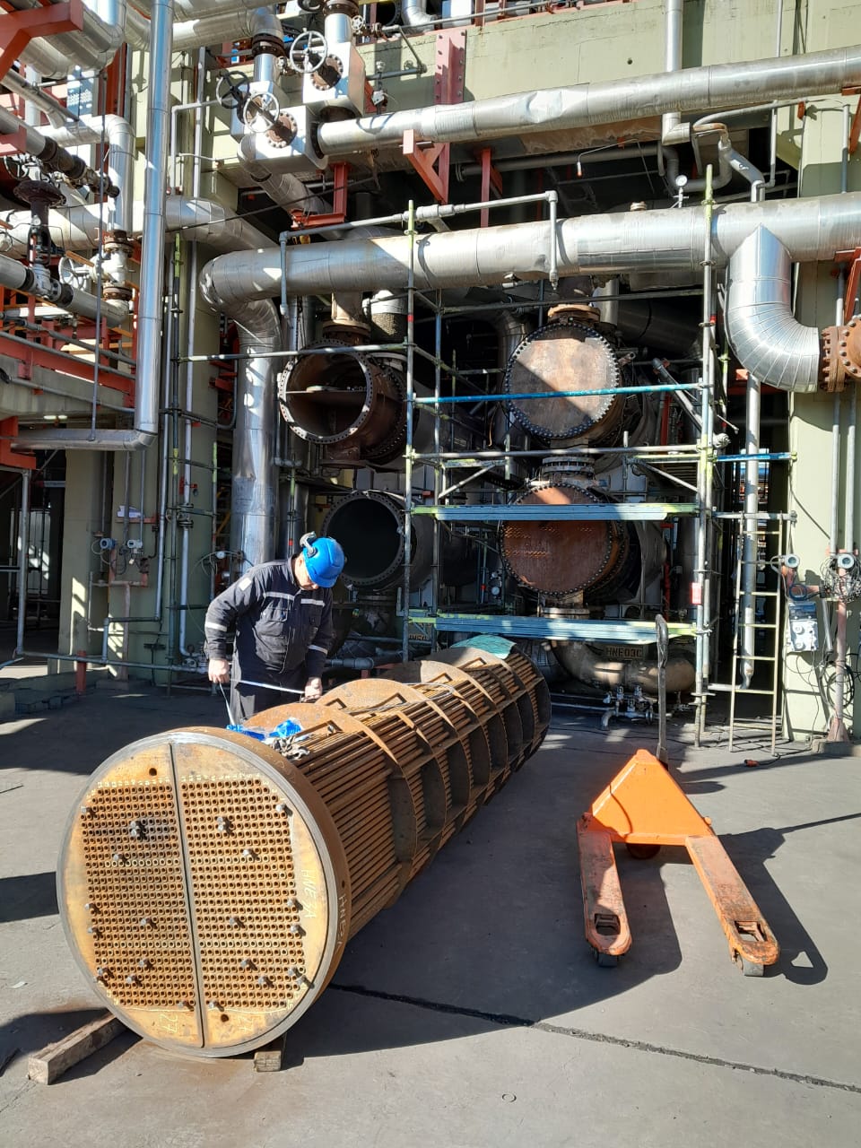 CASE STUDY: Multilayer Closure Disk for a Critical Refinery Heat ...
